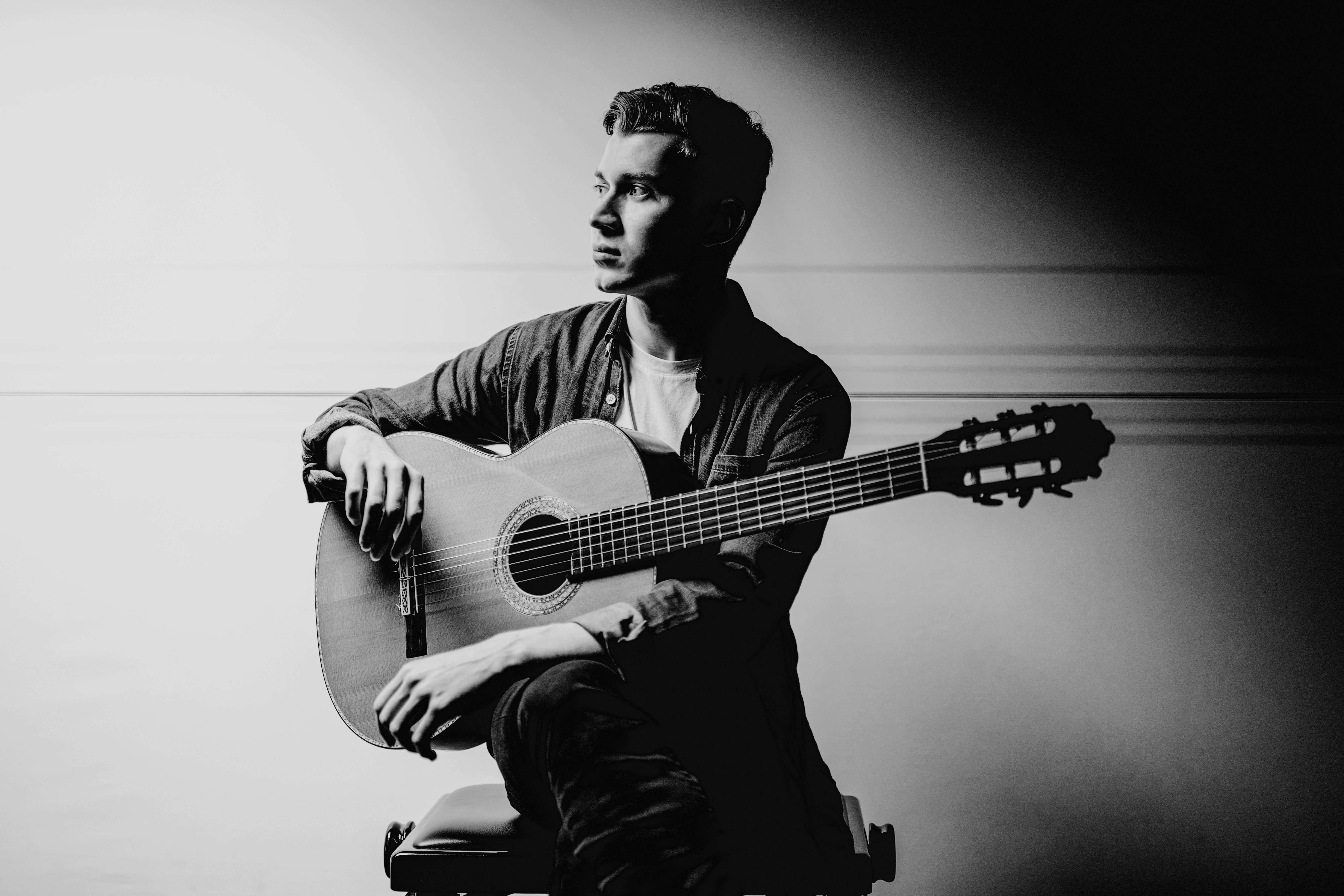 Thibaut Garcia - Weigold & Böhm International Artists & Tours